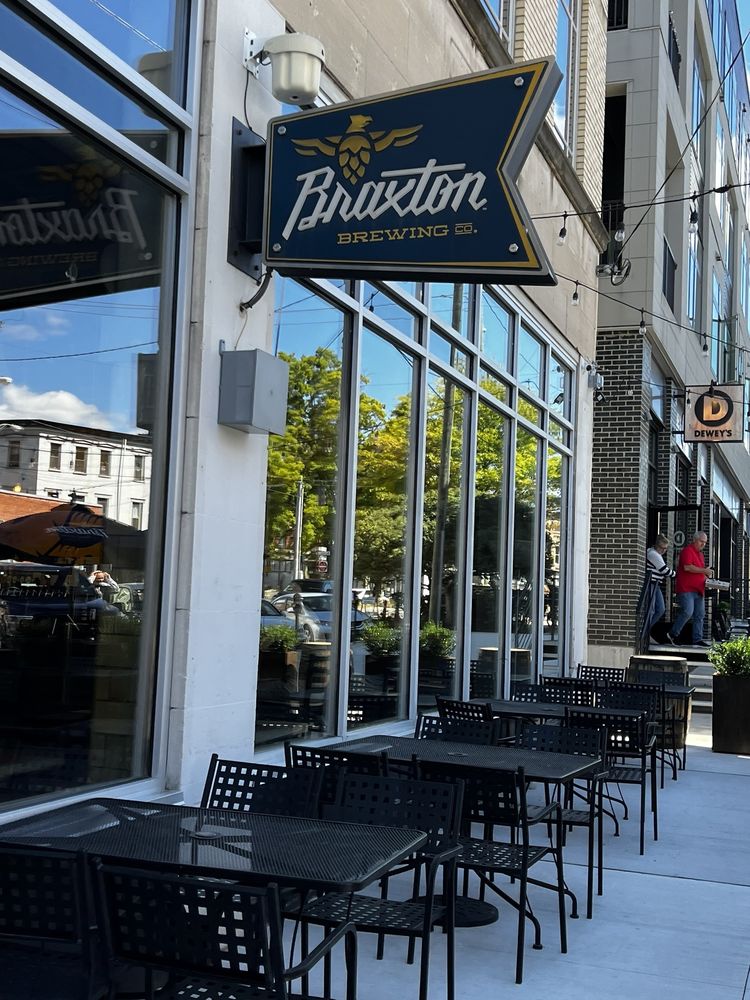 BRAXTON BREWING COMPANY - Updated October 2025 - 563 Photos & 326 ...