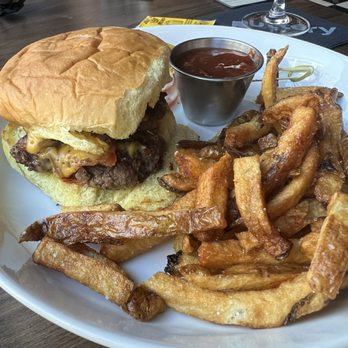 PUTTERY - Updated December 2024 - 313 Photos & 218 Reviews - 1415 ...