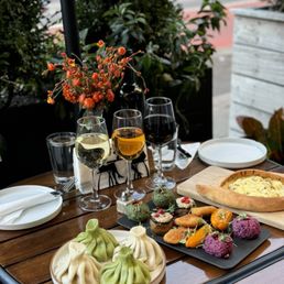 SAPERAVI - Updated January 2026 - 304 Photos & 79 Reviews - 245 E 14th ...