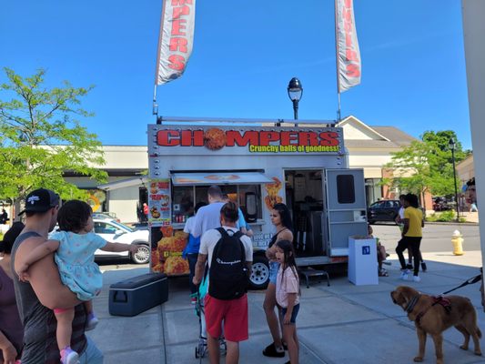 CHOMPERS - Updated July 2024 - 10 Photos & 11 Reviews - 15 Pine Acres ...