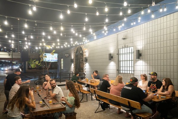 MAGNANIMOUS BREWERY - 144 Photos & 44 Reviews - 1420 N Florida Ave ...