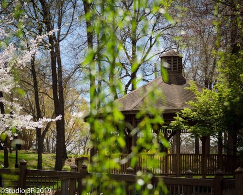 IRMO TOWN PARK - Updated December 2025 - 12 Photos - 7330 Carlisle St ...