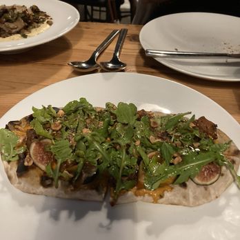 EDEN - Updated November 2024 - 997 Photos & 382 Reviews - 2734 W Roscoe ...