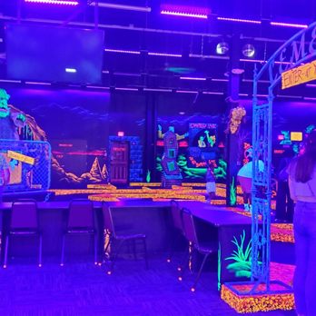 MONSTER MINI GOLF - 187 Photos & 132 Reviews - 14130 Sullyfield Cir ...