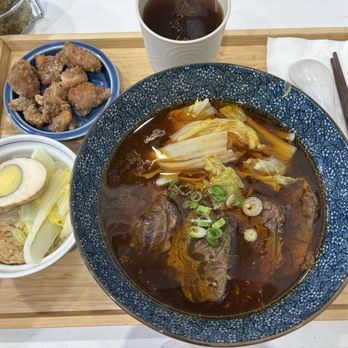 GULP - Updated June 2025 - 299 Photos & 239 Reviews - 42-45 27th St ...