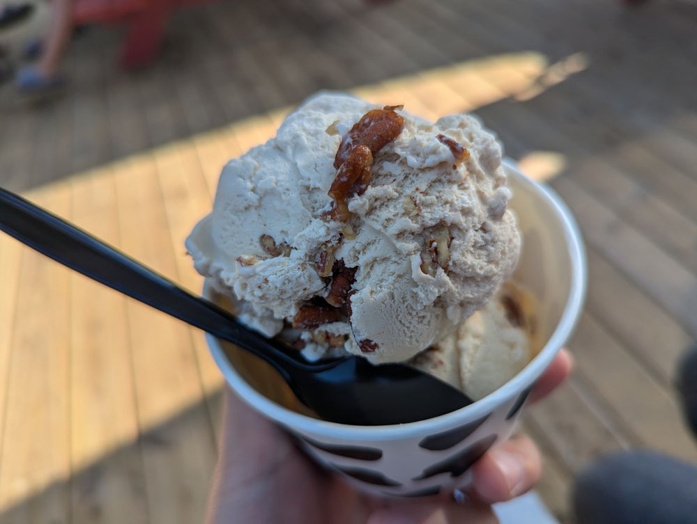 MOOMERS - Updated October 2025 - 376 Photos & 398 Reviews - 7263 N Long ...