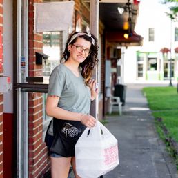 MID CITY GRILL - Updated July 2025 - 151 Photos & 168 Reviews - 106 S ...