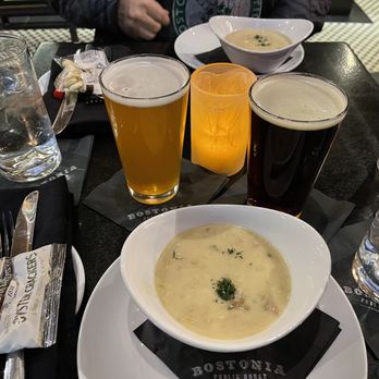 BOSTONIA PUBLIC HOUSE - 2491 Photos & 1997 Reviews - 131 State St ...