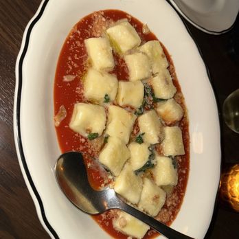 ZARELLA PIZZERIA & TAVERNA - Updated December 2025 - 384 Photos & 170 ...