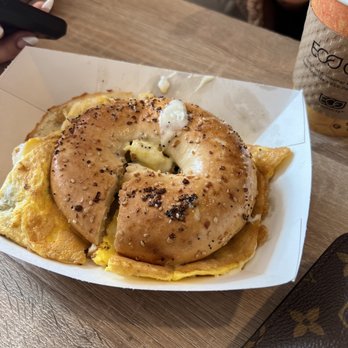 THE RED LINE CAFE - Updated September 2024 - 105 Photos & 244 Reviews ...