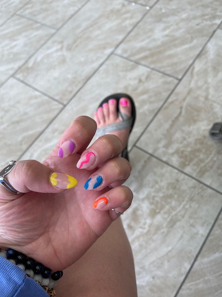 5 STAR NAILS & SPA - Updated March 2025 - 17 Photos - 3419 Singing ...