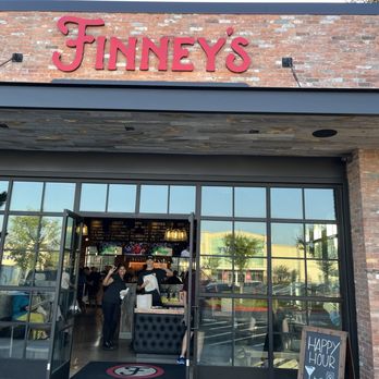 FINNEY’S CRAFTHOUSE - STEVENSON RANCH - Updated July 2024 - 220 Photos ...