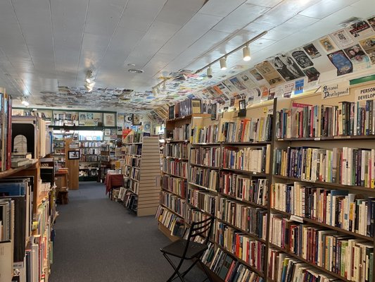 TSUNAMI BOOKS - Updated October 2025 - 40 Photos & 70 Reviews - 2585 ...