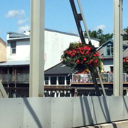 THE CELLAR PUB AND GRILL - Updated September 2025 - 42 Photos & 38 ...