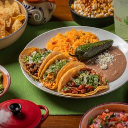 TACO PROS - Updated August 2025 - 25 Photos & 29 Reviews - 2860 ...