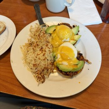 PATYS RESTAURANT - Updated January 2025 - 540 Photos & 948 Reviews ...