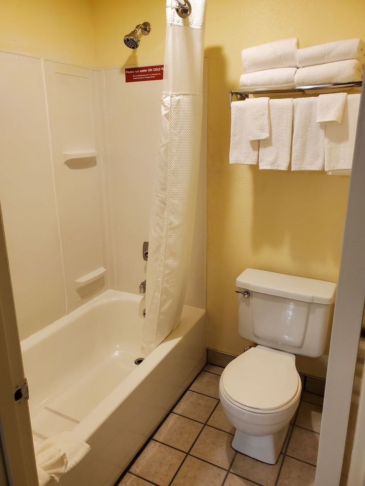 QUALITY INN SEA-TAC AIRPORT - Updated December 2025 - 57 Photos & 101 ...