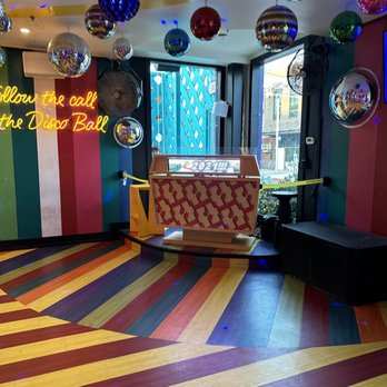 WONDER BAR - Updated August 2024 - 479 Photos & 226 Reviews - 11500 ...