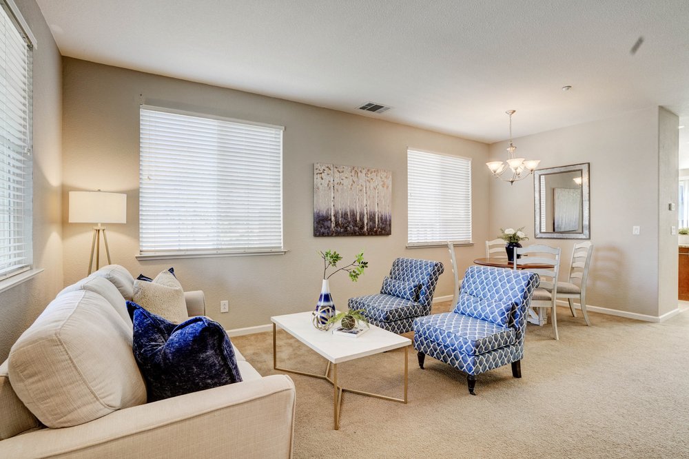 DEBBIE RAYNOR - RE/MAX - Updated August 2024 - 19 Photos - 2100 ...