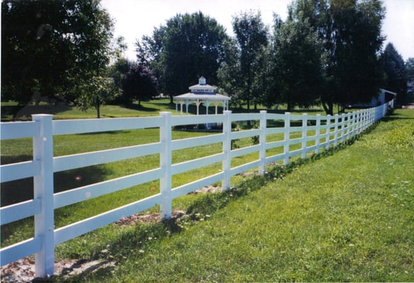 MENARD’S FENCE - Updated October 2025 - 12 Photos - 6083 Quinn Rd ...