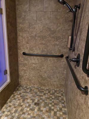 THE SALTY TURTLE FLOAT CENTER - Updated October 2025 - 24 Photos & 12 ...