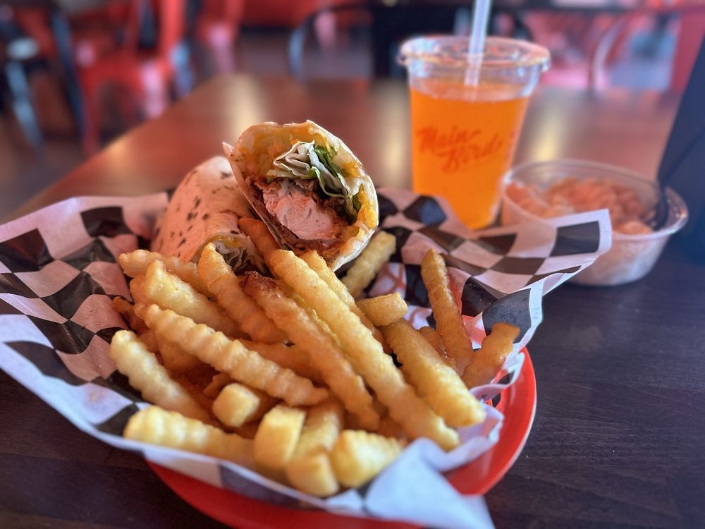 MAIN BIRD HOT CHICKEN - Updated December 2025 - 52 Photos & 52 Reviews ...
