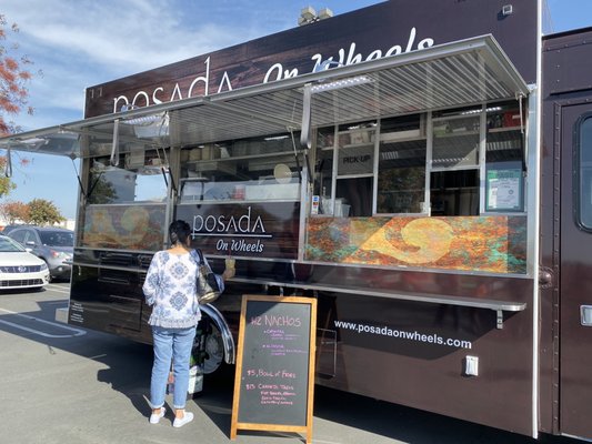 POSADA ON WHEELS - Updated October 2025 - 988 Murrieta Blvd, Livermore ...