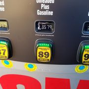 VONS GAS STATION - 25 Photos & 53 Reviews - 1820 Ximeno Ave, Long Beach ...