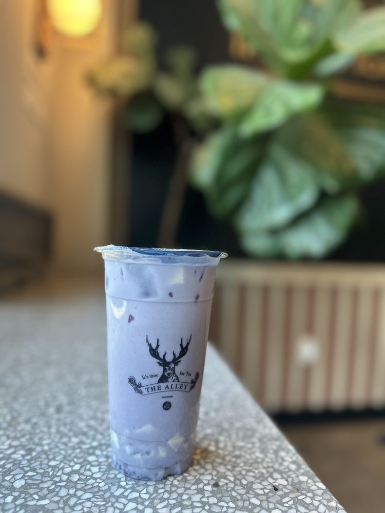 THE ALLEY - Updated August 2024 - 1756 Photos & 1066 Reviews - 10834 ...