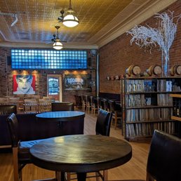 PLONK - Updated July 2025 - 178 Photos & 314 Reviews - 29 E Main St ...