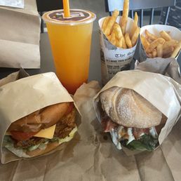 CHICK N ROLL - 64 Reviews & 141 Photos - 1426 N Battlefield Blvd ...