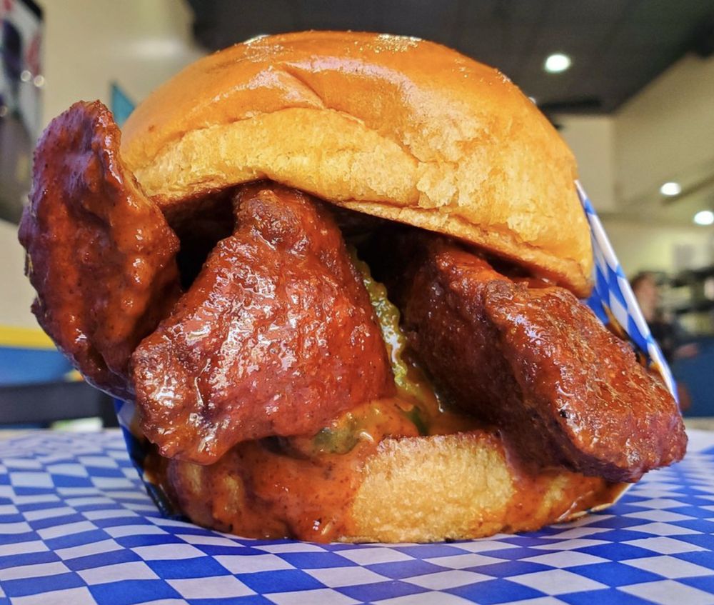 5TH STREET BURGER & FRIES - Updated August 2025 - 135 Photos & 127 ...