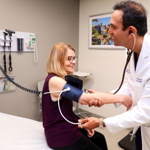 REZA NAZEMI, MD - CEDARS SINAI - Updated June 2025 - 77 Reviews - 99 N ...