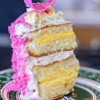 MADONNA INN BAKERY - Updated December 2025 - 173 Photos & 96 Reviews ...