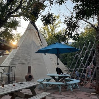 PLANET MARFA - Updated December 2025 - 146 Photos & 104 Reviews - 200 S ...