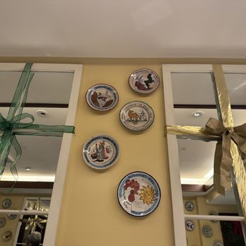 BECCO - Updated June 2024 - 2348 Photos & 3220 Reviews - 355 W 46th St ...