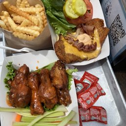 BAYLANDER STEEL BEACH - 294 Photos & 140 Reviews - 125th St W Harlem ...