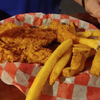 The Whistle Stop - Takeout & Delivery - 175 Photos & 107 Reviews ...