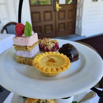 PENDRAY TEA HOUSE - Updated December 2025 - 192 Photos & 77 Reviews ...