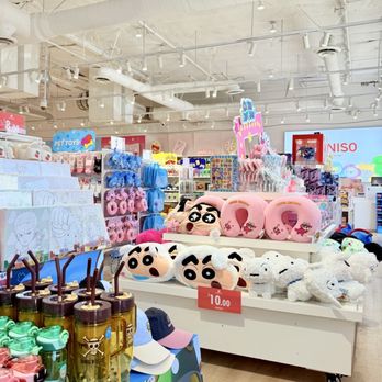 MINISO - Updated October 2025 - 85 Photos & 26 Reviews - 5417 Balboa ...