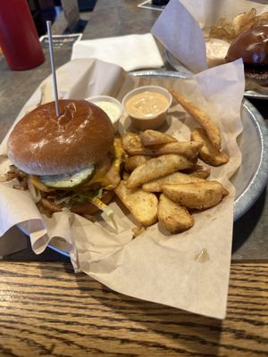SKIPPY’S BURGER BAR - Updated July 2024 - 33 Photos & 40 Reviews - 113 ...