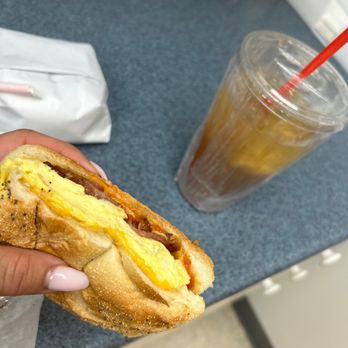 LYNBROOK DELI & CATERING - Updated October 2025 - 40 Photos & 79 ...