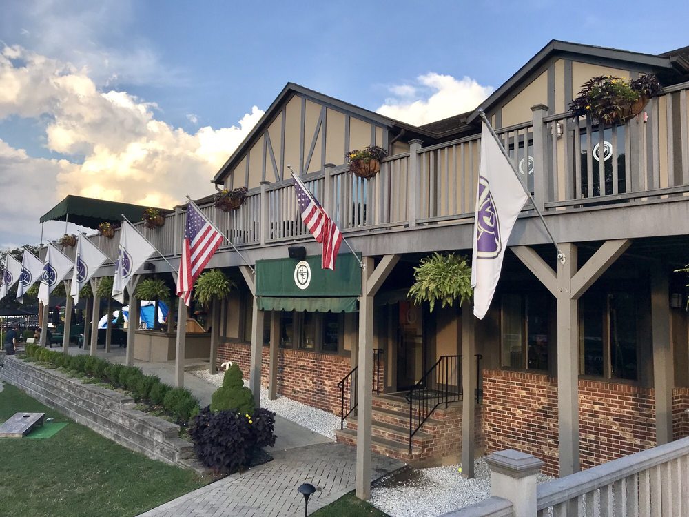 CENTERCOURT ATHLETIC CLUB OF CHATHAM - 23 Photos & 27 Reviews - 222 N ...