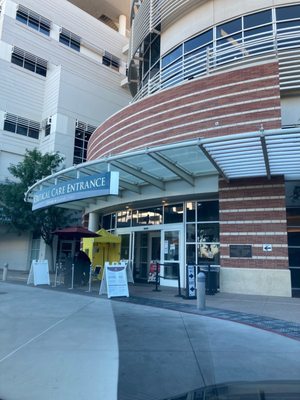 COMMUNITY REGIONAL MEDICAL CENTER - Updated April 2025 - 37 Photos ...