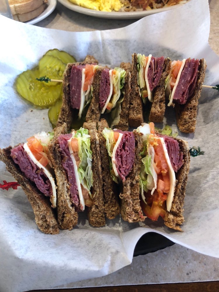 RICE LAKE FAMILY RESTAURANT - Updated December 2025 - 11 Photos & 35 ...