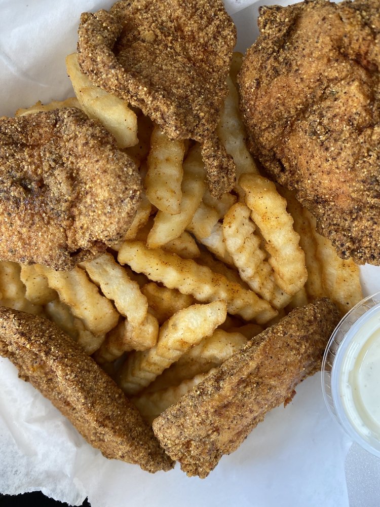 WHITTY’S CHICKEN & FISH - 13 Photos & 21 Reviews - Phoenix, Arizona ...
