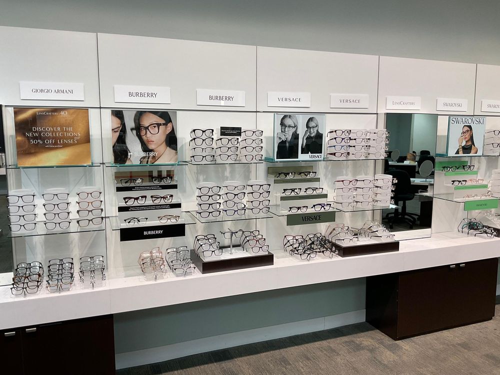 LENSCRAFTERS - Updated May 2024 - 17 Reviews - 777 E Merritt Island ...