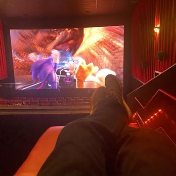 REGAL SECAUCUS SHOWPLACE - Updated October 2025 - 79 Photos & 21 ...