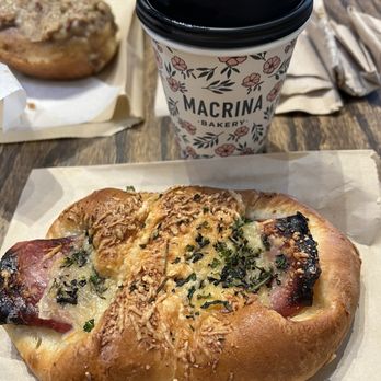 MACRINA BAKERY & CAFE - Updated December 2024 - 1009 Photos & 1134 ...