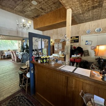 TRISH ANN’S ANTIQUES GIFTS & TEAROOM - Updated January 2026 - 20 Photos ...